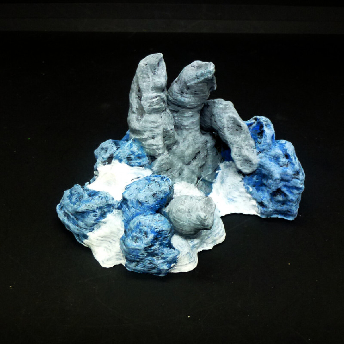 Fallen Warden Buried Statue - Unpainted » Headbunny Games